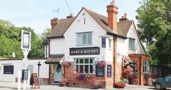 Village Pub Has Great Sense Of Community Henley Standard village-pub-has-great-sense-of-community-henley-standard